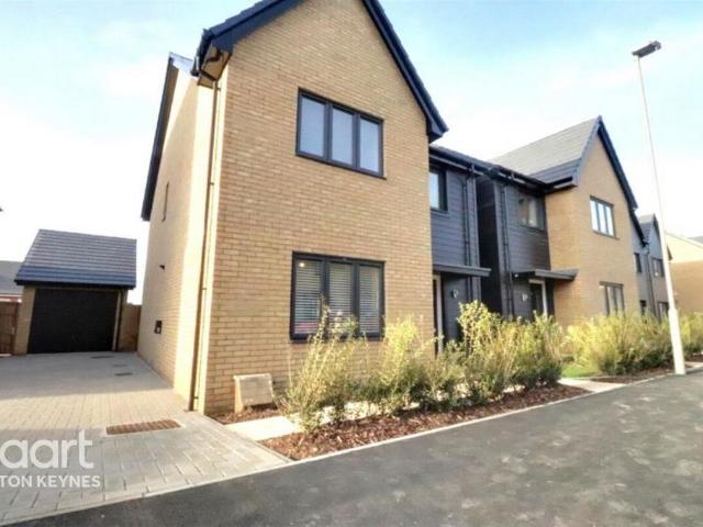 Chalice Way, Eagle Farm South 4 bed detached house to rent £2,350 pcm £542 pw