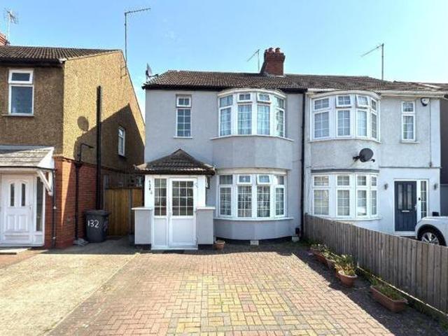 Challney, Beechwood Road, Luton, 3 Bedroom Semi detached