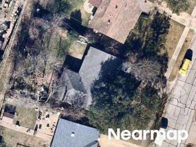 Challaburton Dr