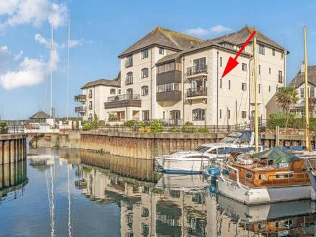 Challenger Quay, Falmouth, 3 Bedroom Flat