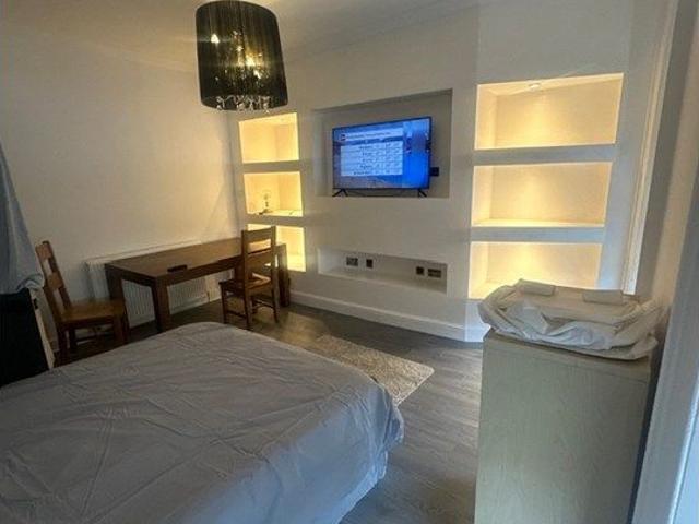 Chalmers St, Dunfermline KY12, Room to rent, £650 pcm | PrimeLocation
