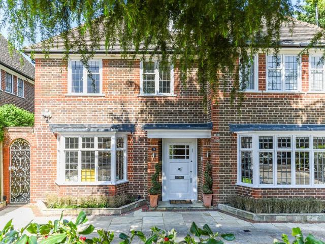 Chalton Drive, East Finchley N2, 6 bed detached house to rent, £13,000 pcm | PrimeLocation