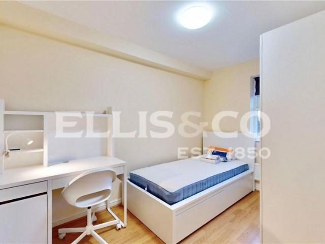 Chamberlayne Avenue, HA9, Wembley