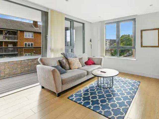 Chamberlain Court, 1 59 Silwood Street, South Bermondsey, London, SE16 2AZ, United Kingdom | 2 bed house for rent #168145504 | Rentberry