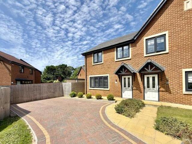 Chamberlain Close, Banks, 3 Bedroom Semi detached