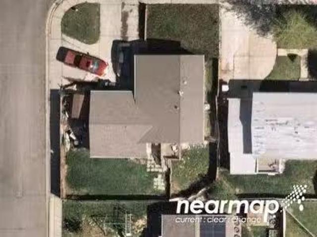 Chamberlain Dr