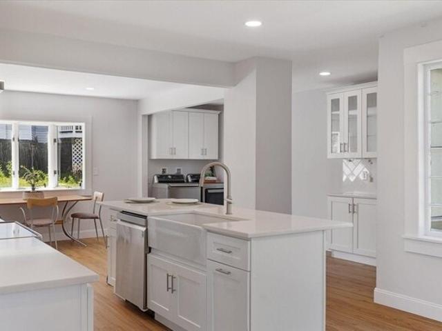 Chamberlain Pkwy, Worcester, Home For Sale