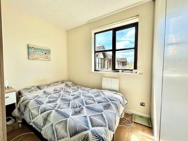 Chamberlain Place, Walthamstow E17, Property for rent