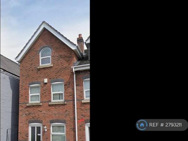 Chambers Street, Crewe, CW2 4 bed end of terrace house to rent £1,270 pcm £293 pw