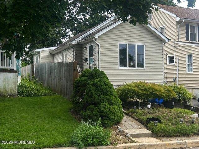 Chamone Ave, Leonardo, Home For Sale