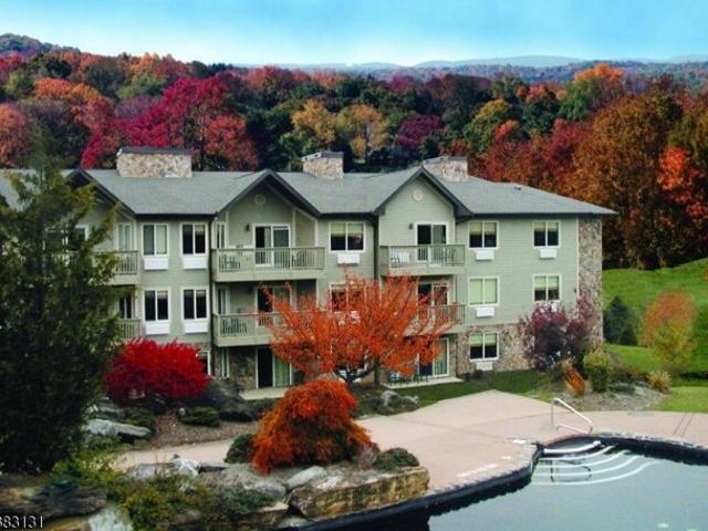 Chamonix Dr Unit,vernon, Condo For Sale