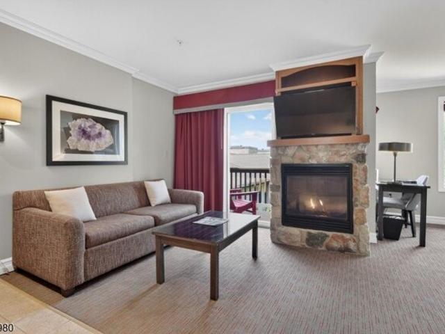 Chamonix Dr Unit,vernon, Condo For Sale