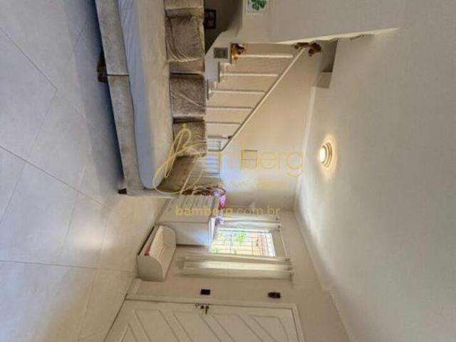 CHAMOSA CASA REFORMADA EM CONDOMINIO NO MORUMBO140M2