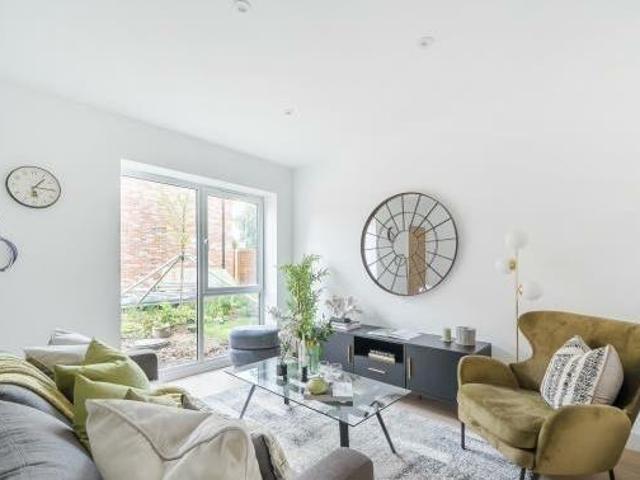 Champagne Walk, A Dudley Road, 2 Bedroom Semi detached