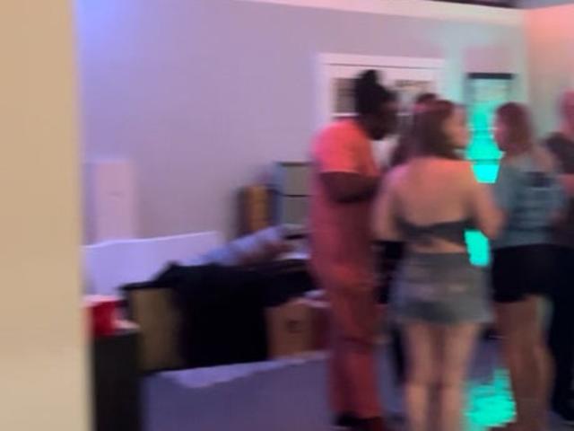 Champaign Sublet Available Apt Downtown