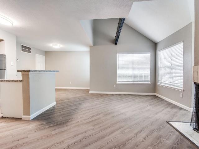 Champions Green 1 Bedroom Apartment for Rent at 14135 Champions Dr, Houston, TX 77069