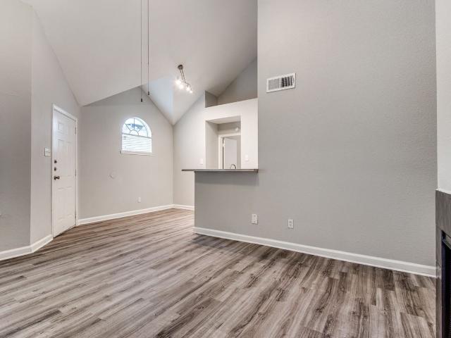 Champions Green 2 Bedroom Apartment for Rent at 14135 Champions Dr, Houston, TX 77069