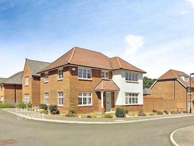 Champions Place, Haywards Heath RH17, 4 bed detached house to rent, £3,000 pcm | PrimeLocation