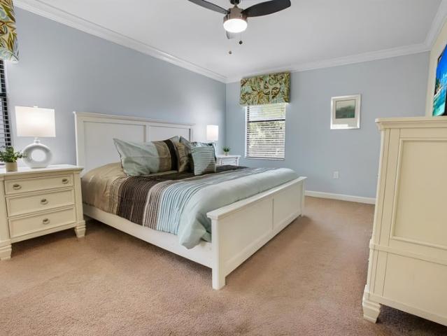 ChampionsGate Private Bed & Bath + TV + Mini Frid
