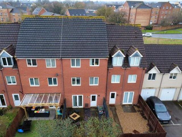 Champs Sur Marne, Bradley Stoke, 4 Bedroom Town