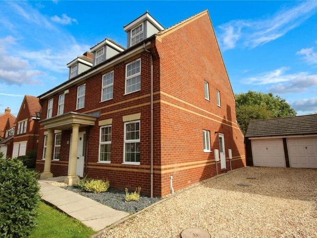 Champs Sur Marne, Bradley Stoke. 6 bed detached house to rent £2,750 pcm £635 pw