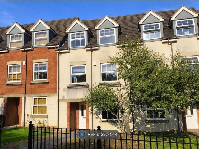 Champs Sur Marne, Bristol BS32, 4 bed terraced house to rent, £2,000 pcm | PrimeLocation