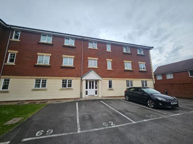 Champs Sur Marne, Bristol BS32, 2 bed flat to rent, £1,100 pcm | PrimeLocation