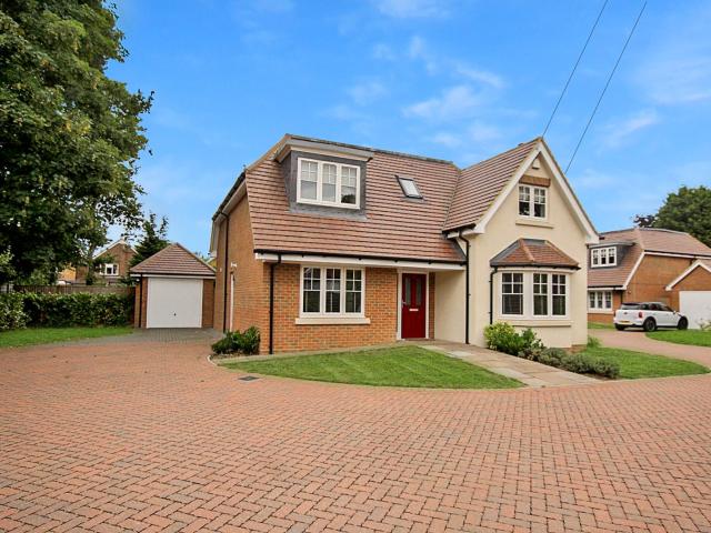 Chance Mead, Mayfield Avenue, New Haw, Surrey, KT15 3AG Hodders