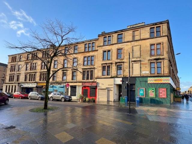 Chancellor Street, Partick, Glasgow, G11 3 bed flat to rent £1,800 pcm £415 pw