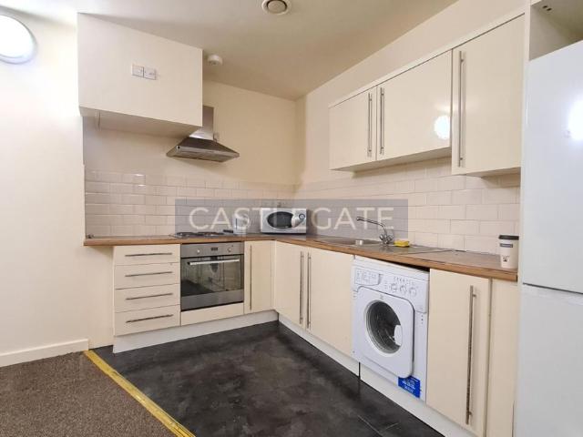 Chancery Lane, Huddersfield HD1, 2 bed flat to rent, £575 pcm | PrimeLocation