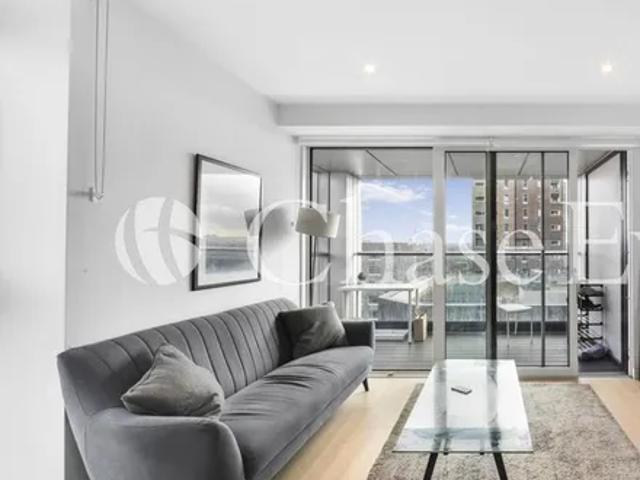 Change Please, Deacon Street, London, SE17 1FH, United Kingdom | 2 bed house for rent #168179884 | Rentberry
