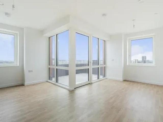 Chand House, St Paul's Road, London, IG11 7QH, United Kingdom | 2 bed apartment for rent #139265409 | Rentberry
