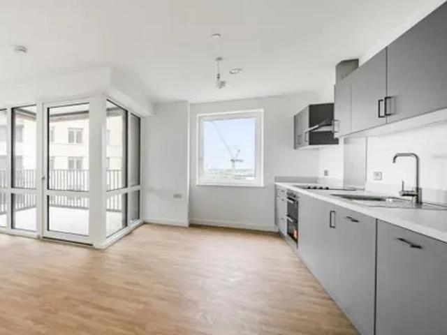 Chand House, St Paul's Road, London, IG11 7QH, United Kingdom | 2 bed apartment for rent #139267871 | Rentberry