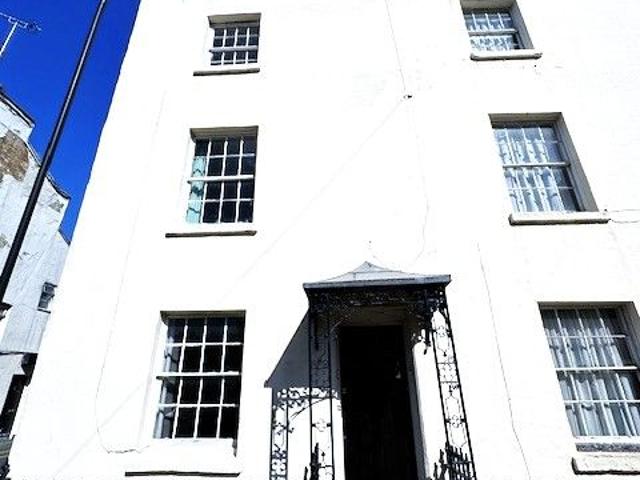 Chandos Street, Leamington Spa CV32, 5 bed town house to rent, £3,000 pcm | PrimeLocation