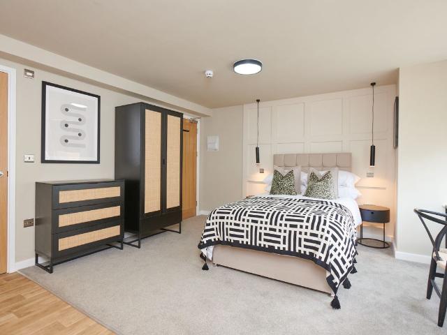 Chandos Street, Nottingham NG4, Room to rent, £735 pcm | PrimeLocation