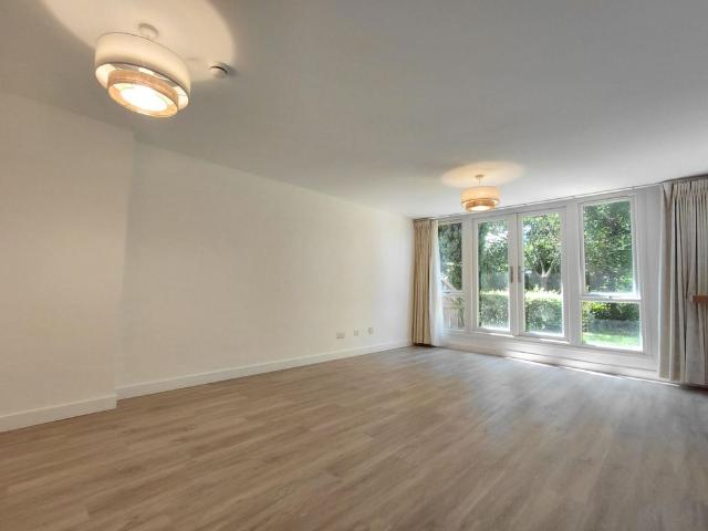 Chandos Way, Golders Green, NW11, London