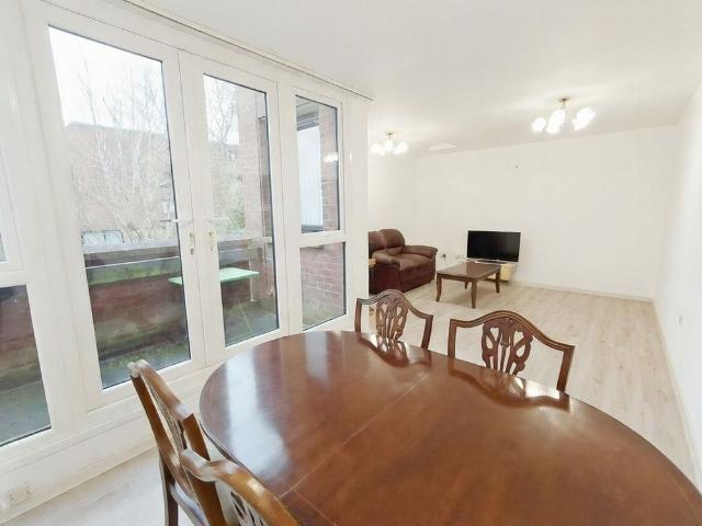 Chandos Way, London, NW11