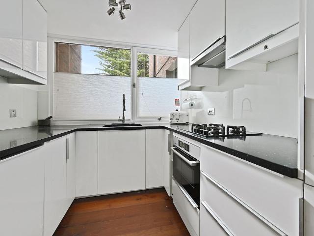 Chandos Way, London NW11, 2 bed flat to rent, £2,600 pcm | PrimeLocation