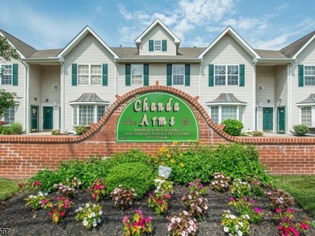 Chanda Ct, Clifton, Condo For Sale