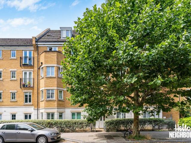 Chandler Way, LONDON, SE15 2 bed apartment to rent £1,950 pcm £450 pw