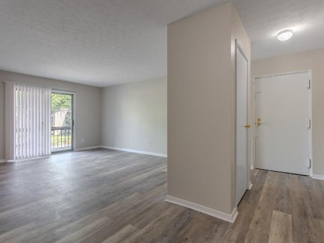 Chandler Commons Apartments 1 Bedroom Apartment for Rent at 6592 Steinway Dr, Reynoldsburg, OH 43068