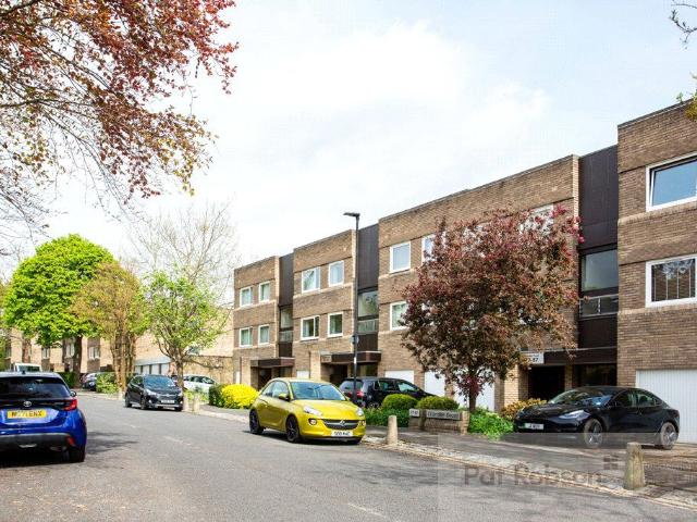 Chandler Court, Adderstone Crescent, Jesmond, Newcastle Upon Tyne NE2, 2 bed flat to rent, £1,150 pcm | PrimeLocation