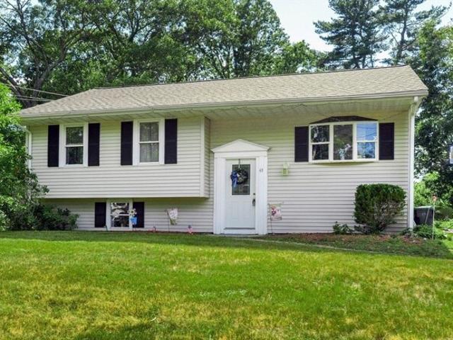 Chandler Dr, Marshfield, Home For Sale