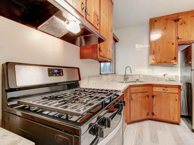 Chandler Palms 2 Bedroom Apartment for Rent at 12224 Chandler Blvd, Los Angeles, CA 91607 Valley Village