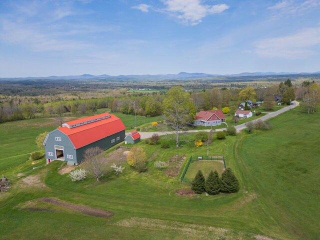 Chandler Rd, New Sharon, Home For Sale