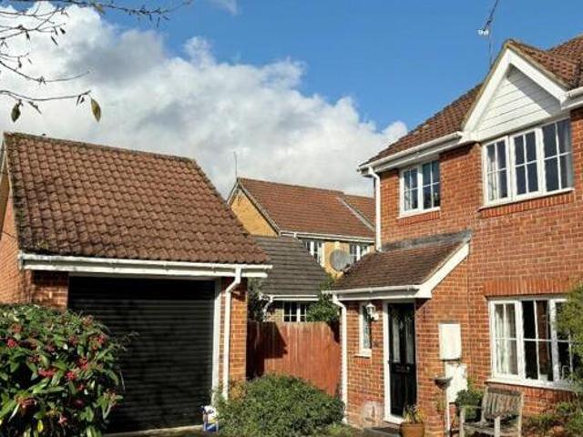 Chandler´s Ford, Cornfield Close, Eastleigh, 3 Bedroom Semi detached