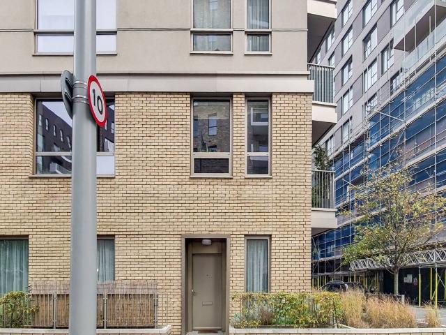 Chandlers Avenue, North Greenwich, London SE10, 1 bed flat to rent, £1,800 pcm | PrimeLocation