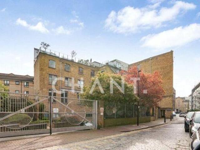 Chandlery House, Gowers Walk, 2 Bedroom Apartment