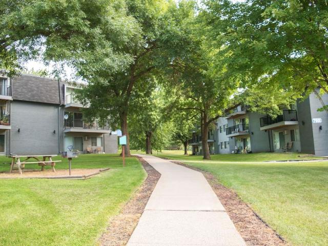 Chanhassen Village 1 Bedroom Apartment for Rent at 7721 Chanhassen Rd, Chanhassen, MN 55317