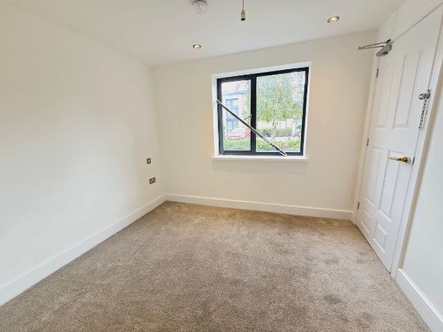 Chanin Mews, London NW2, Room to rent, £780 pcm | PrimeLocation